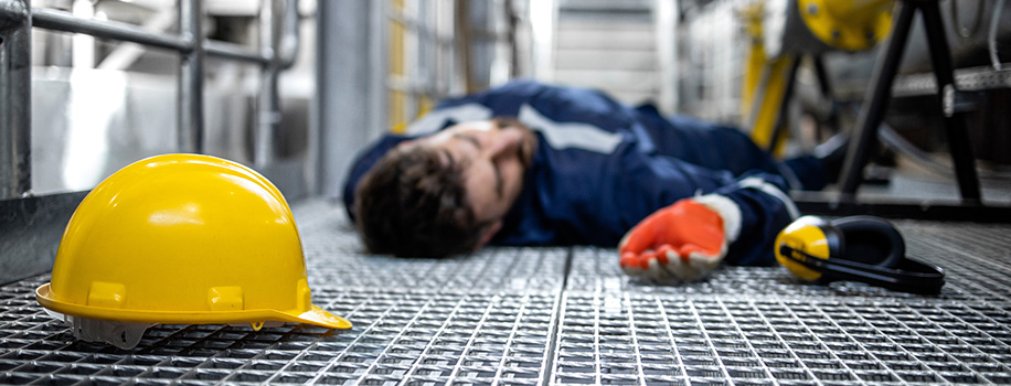 How Safety Staffing Services Help Mitigate Risk